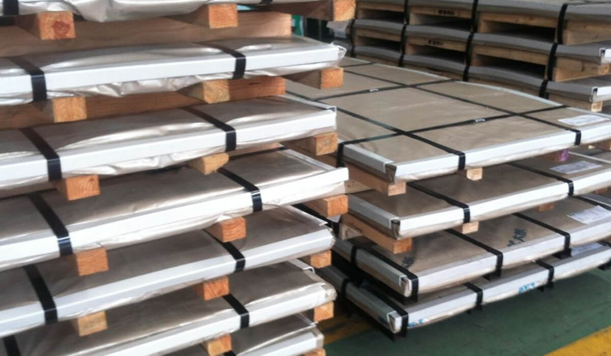 Suppliers and Exporters of Metal Plates - Kiah Metallurgical